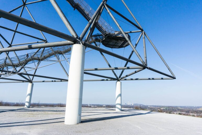 Tetraeder Bottrop | auf-den-berg.de