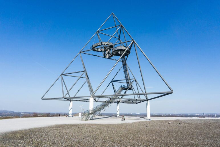 Tetraeder Bottrop | auf-den-berg.de