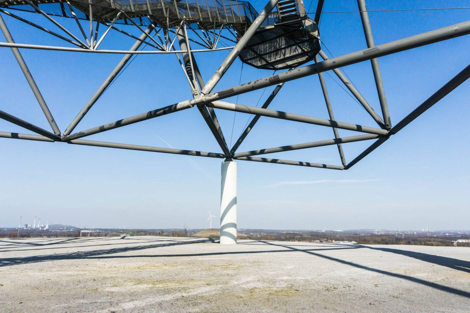 Tetraeder Bottrop | auf-den-berg.de
